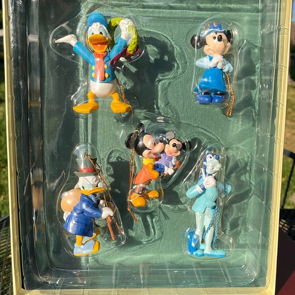 Disney | Holiday | Disneys Collection Mickeys Christmas Carol Limited ...